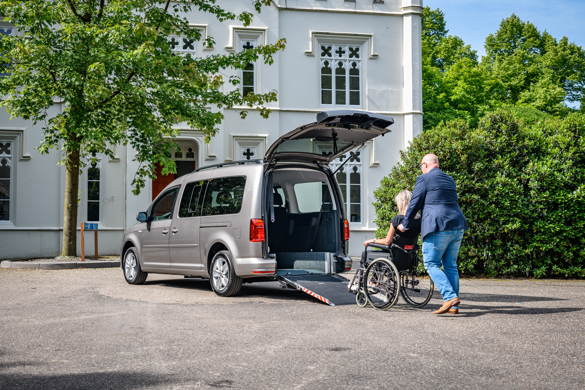 Discover wheelchair ramps | Legislation, application and differences