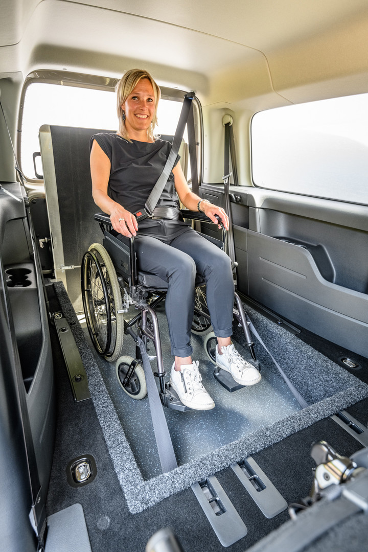 VW Caddy Maxi disability car | Up-to 7 passengers | Wheelchair accessible | WAV