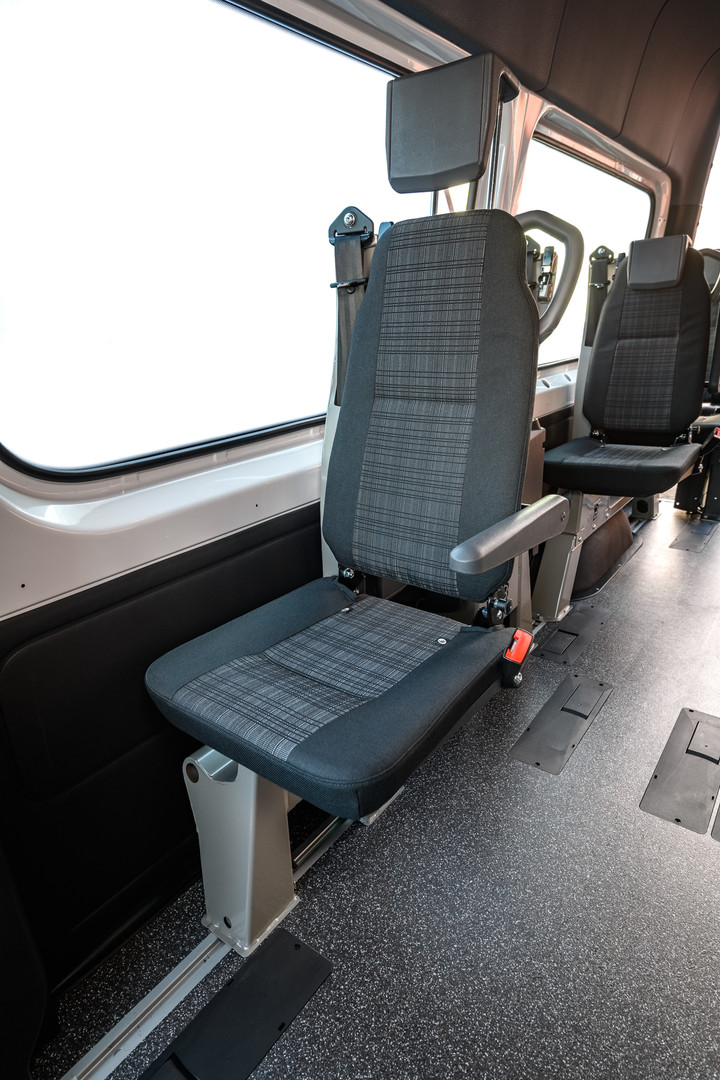 Furgoneta adaptada minusvalidos Mercedes-Benz Sprinter L2 | 4 espacios ...